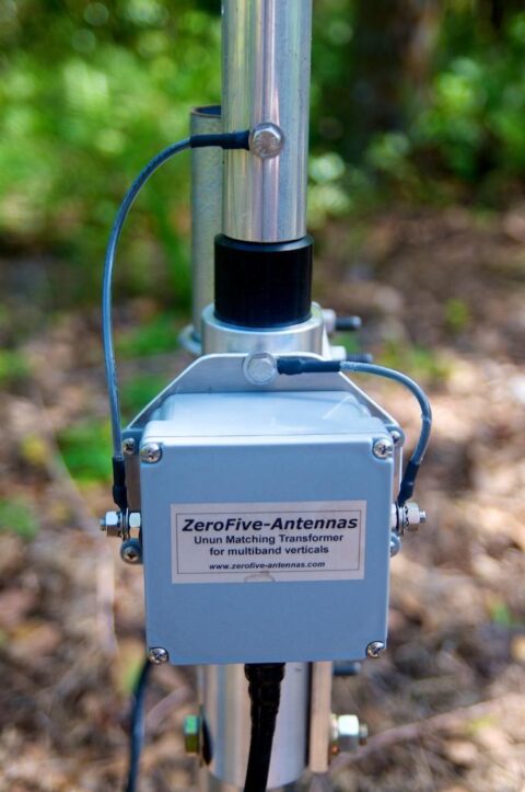 27 FOOT HOA 10-40 METER NO RADIAL MULTIBAND VERTICAL ANTENNA WITH UNUN ...